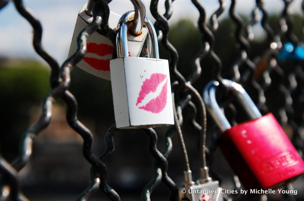 LOVE LOCKS ARE BACK!