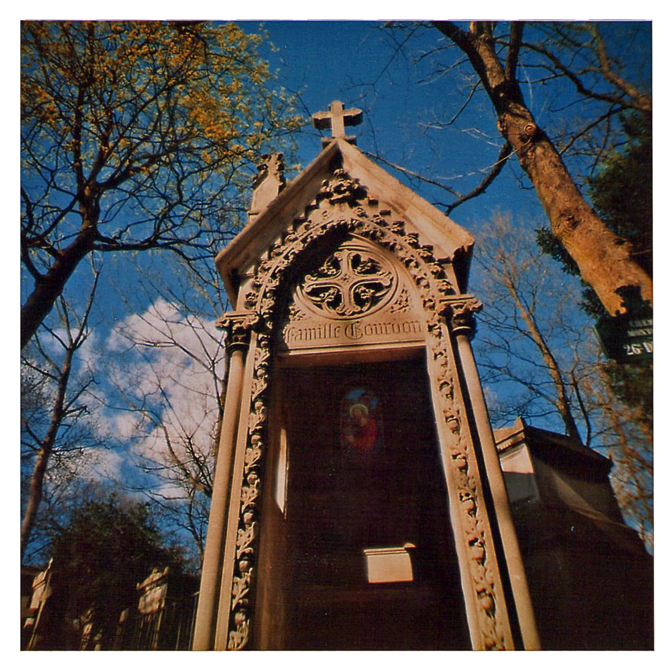 Père Lachaise with a Lomo Camera