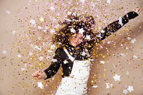 Celebrate with a Personal Confetti-Filled Photoshoot in Brooklyn ...
